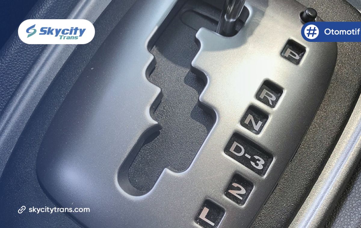 12 Contoh Rambu Lalu Lintas Peringatan Beserta Artinya